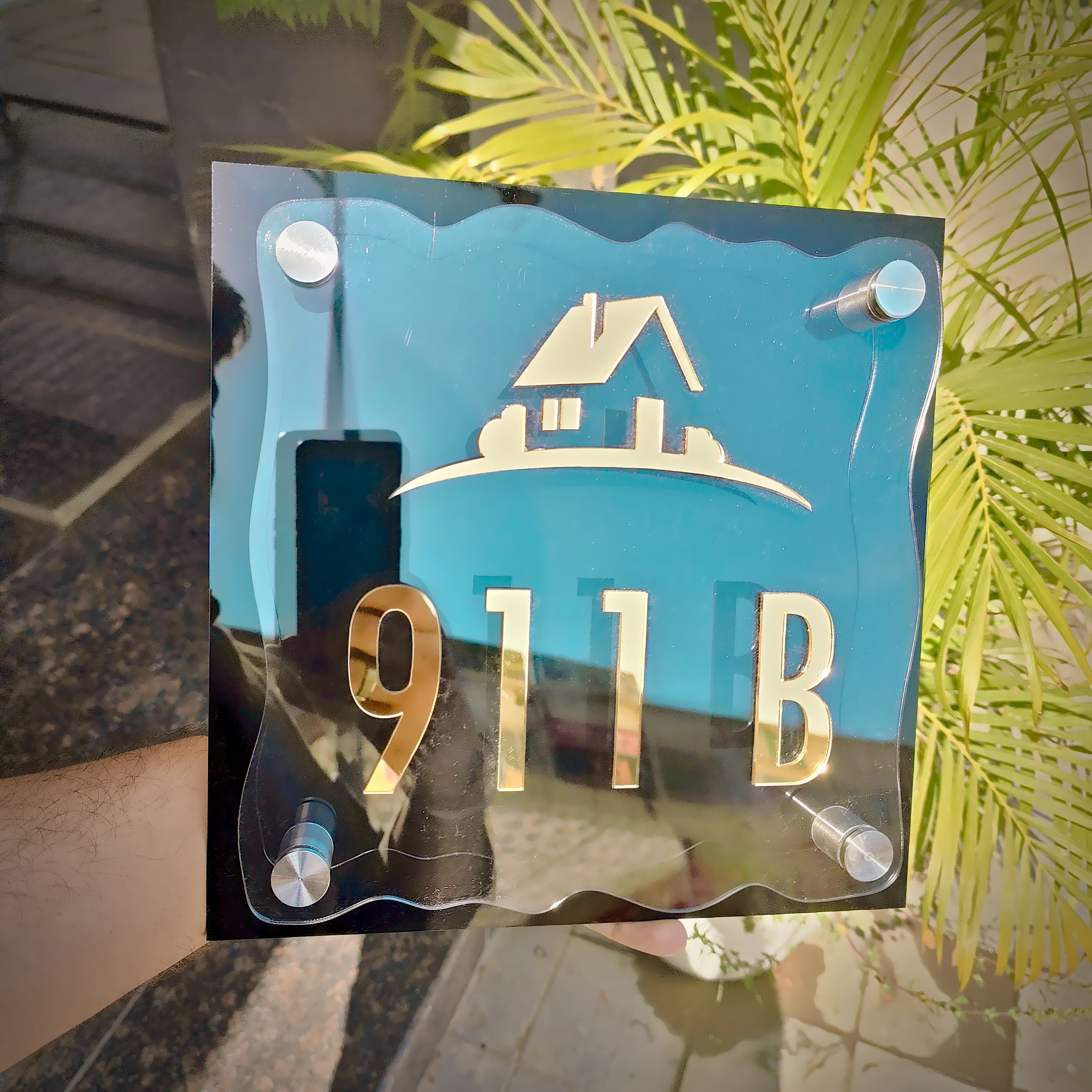 Floating House Number Plate – Nameplate Studio
